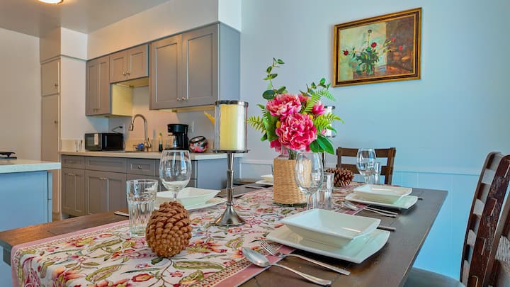 Xhomes2– La Sights, Eats & Fun At Your Door - Monterey Park, CA