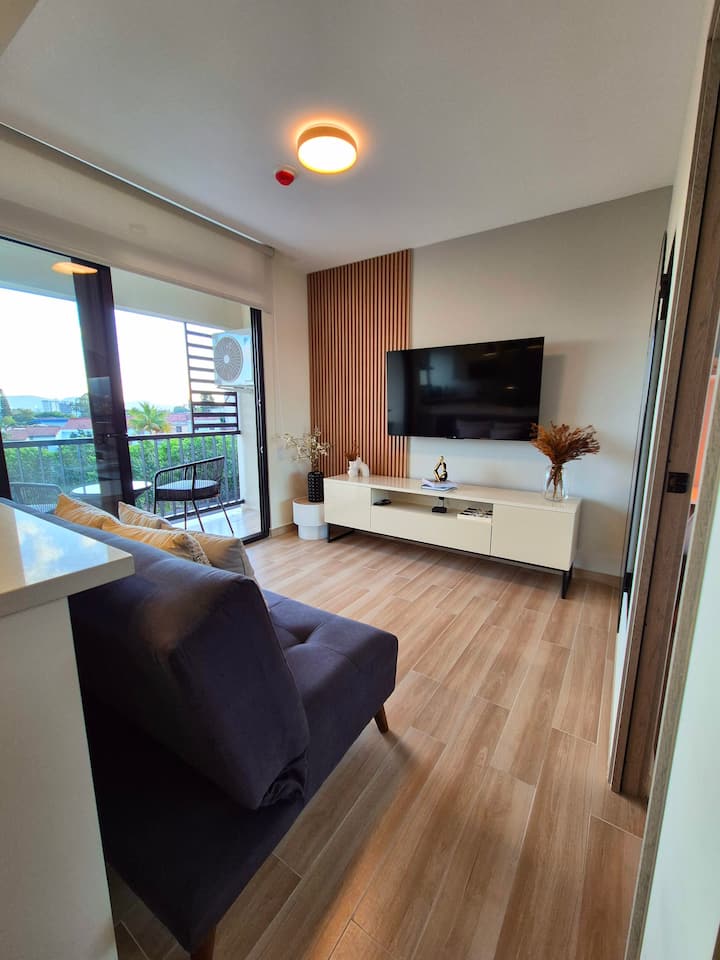 Warm & Modern Apt In Colonia Escalón - El Salvador