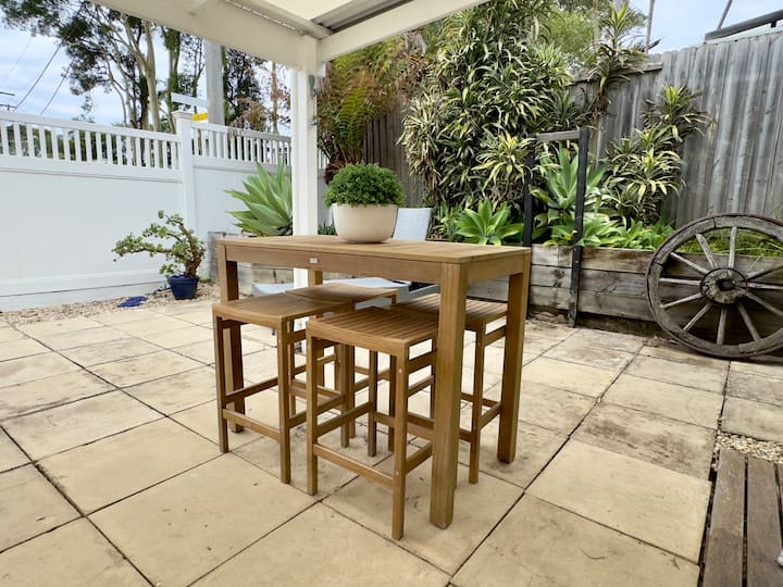 Private Studio With Courtyard - Separate Access - Terrigal