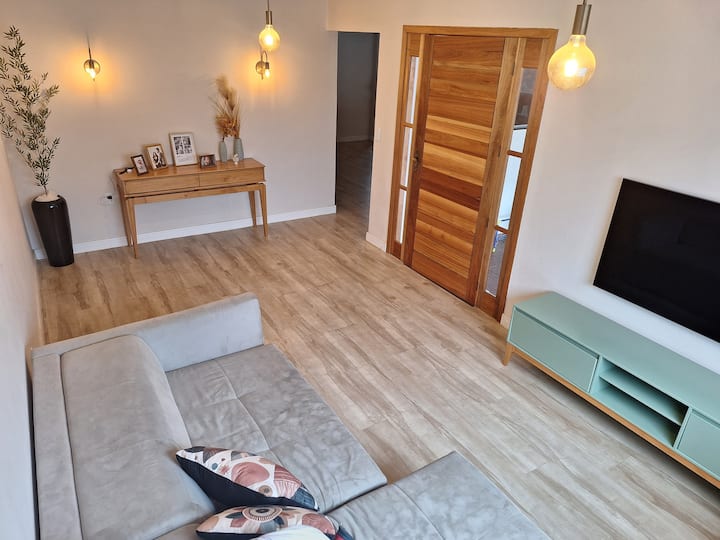 Casa Bem Localizada 3 Suítes - Araxá