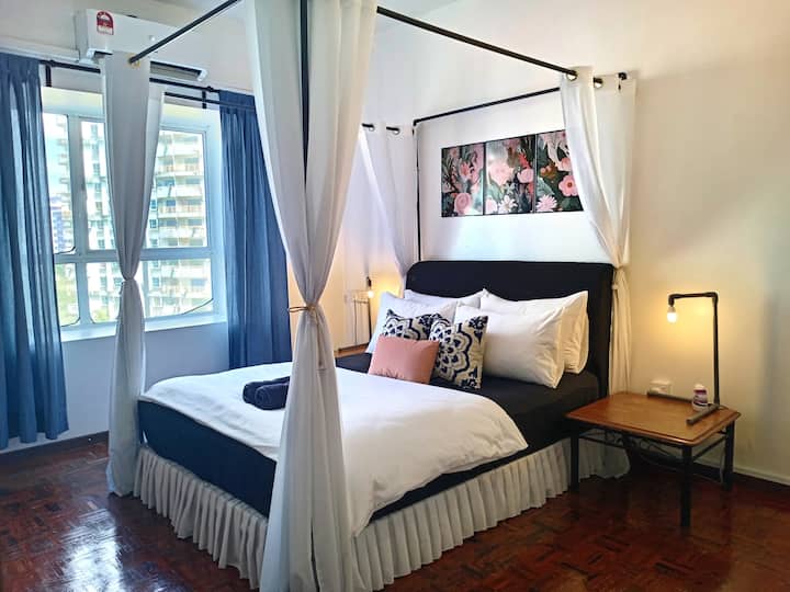 Thealuna Bayview Apartment | Couple Retreat - Port Dickson