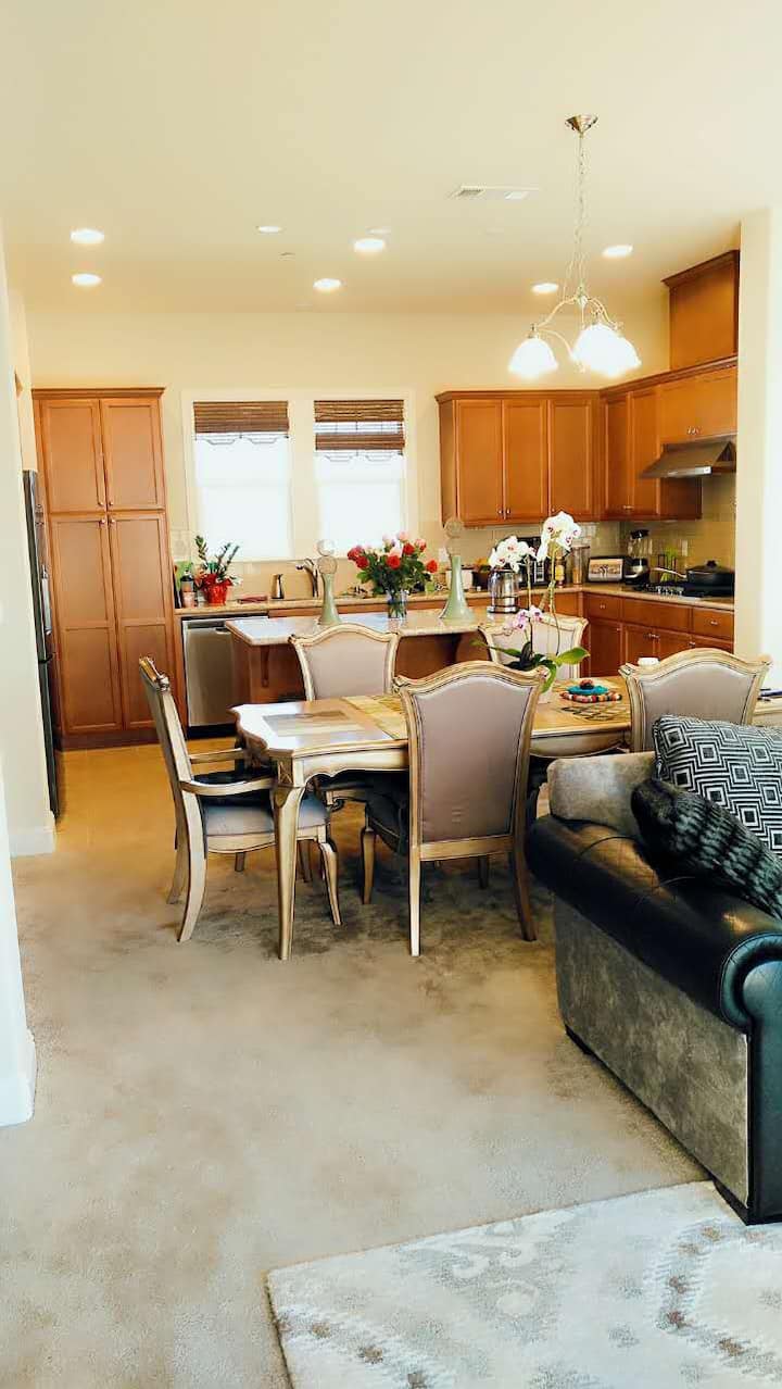 Upscale Paradise W Rosy Bushes/prvt Bath &Outlet - Pleasanton, CA