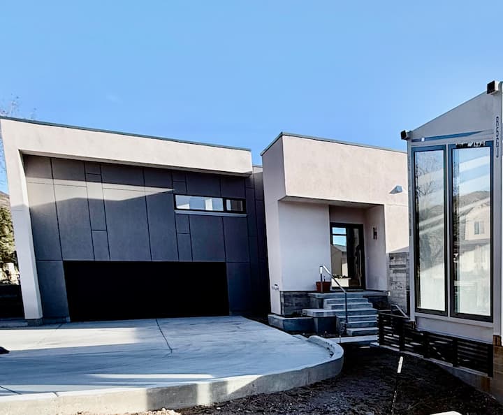 Top 1% Stylish Casita | Private, Spotless & Comfy - Los Alamos, NM