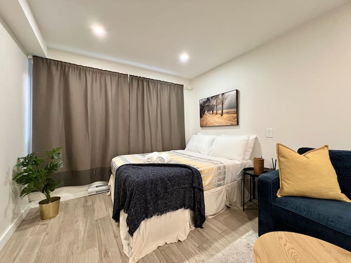 Chic & Relaxing Studio | A/c • Wi-fi • Smart Tv - Montreal