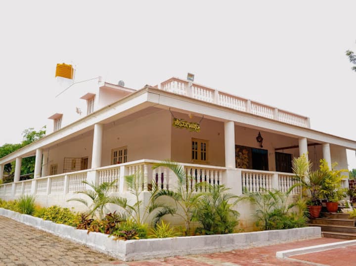 Jenugudu Farm Stays - Kanakapura