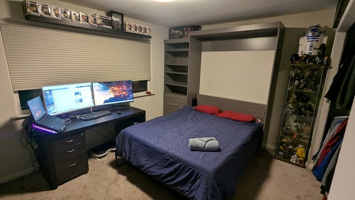 Welcome To The Comic Room! - Santa Clara, CA
