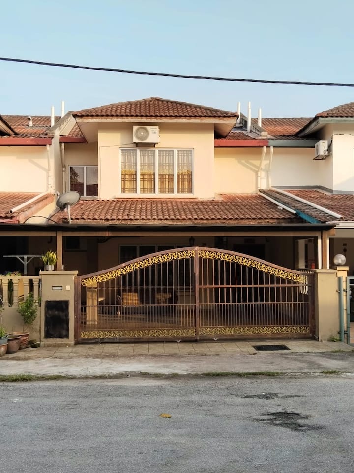 Wana Homestay - Serendah