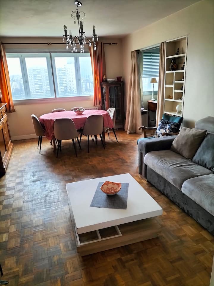 Porte De Paris, Logement Cosy - Clichy