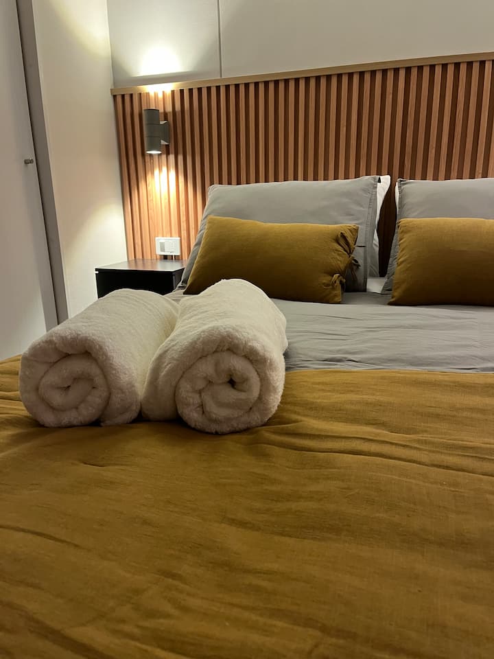 Hermoso Studio 2pax Metro Republica
Movistar Arena - Santiago