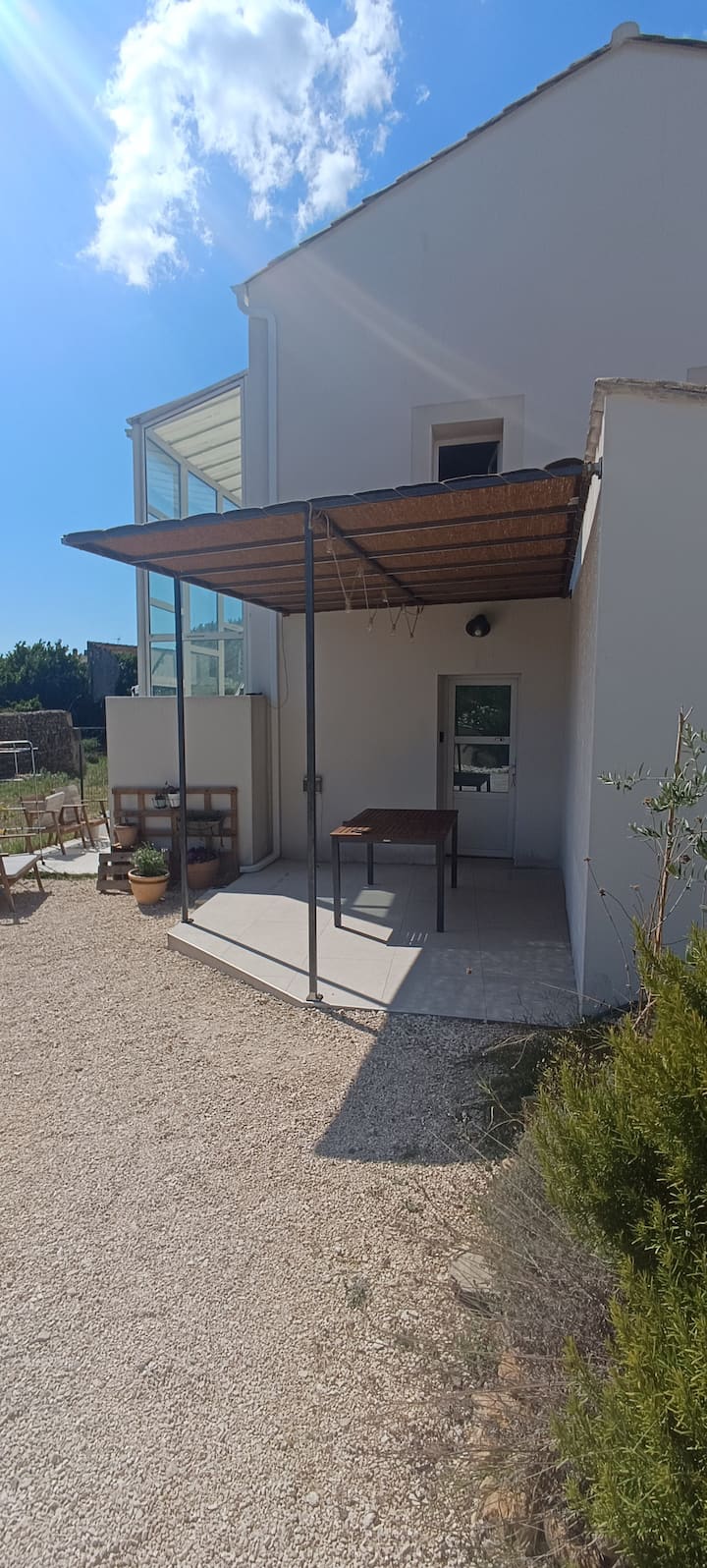 Studio Location Saisonnière - Bagnols-sur-Cèze
