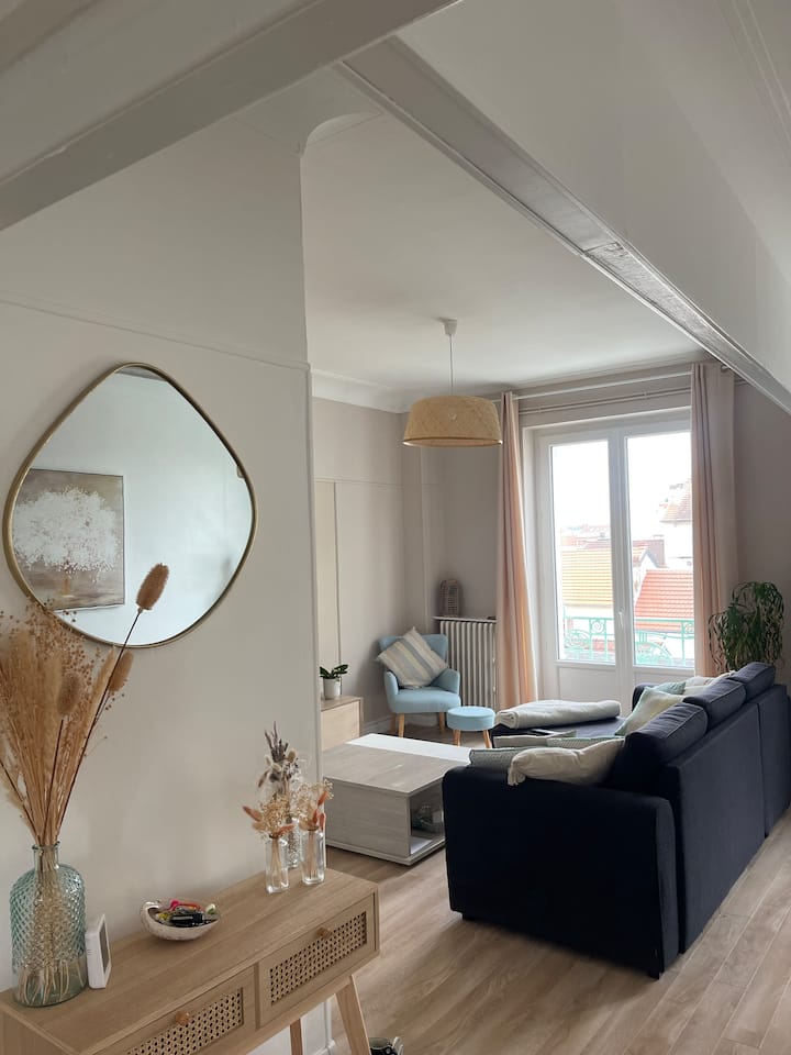Appartement 73m2, Plein Cœur De Ville - Vichy