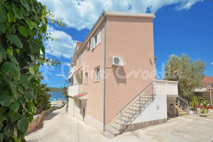 Apartmani Vrekić - Okrug Gornji