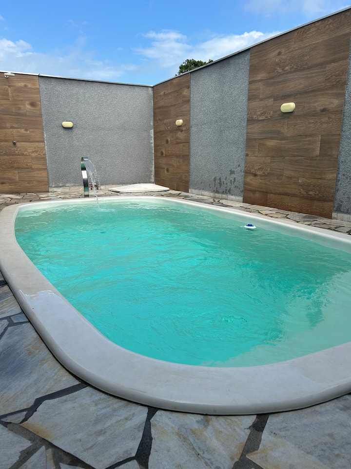 Casa Confortável Para Descansar. - Itapoá