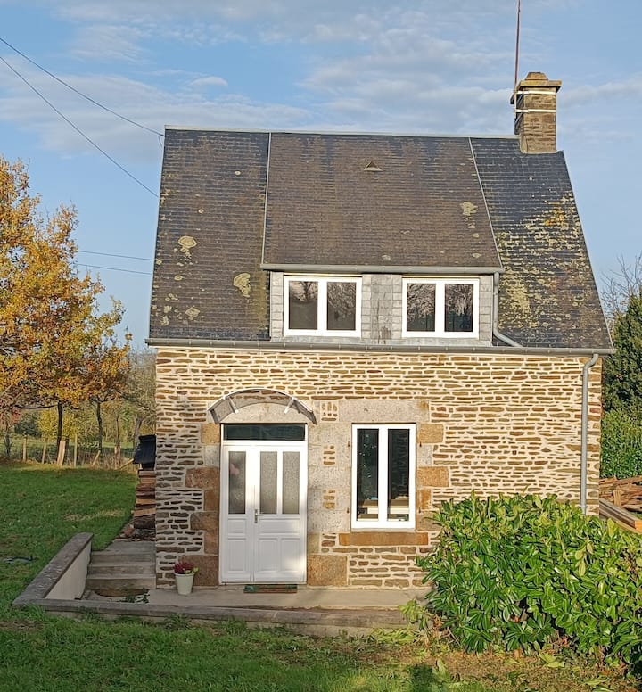 Petite Maison De Pierre - Saint-Hilaire-du-Harcouët