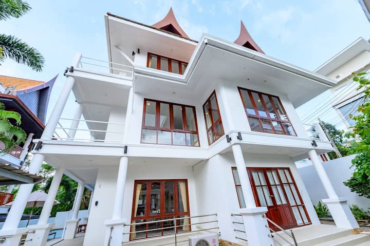 B Thai Pool Villa Near The Sea 100m.10pax. 4bed - Koh Samui