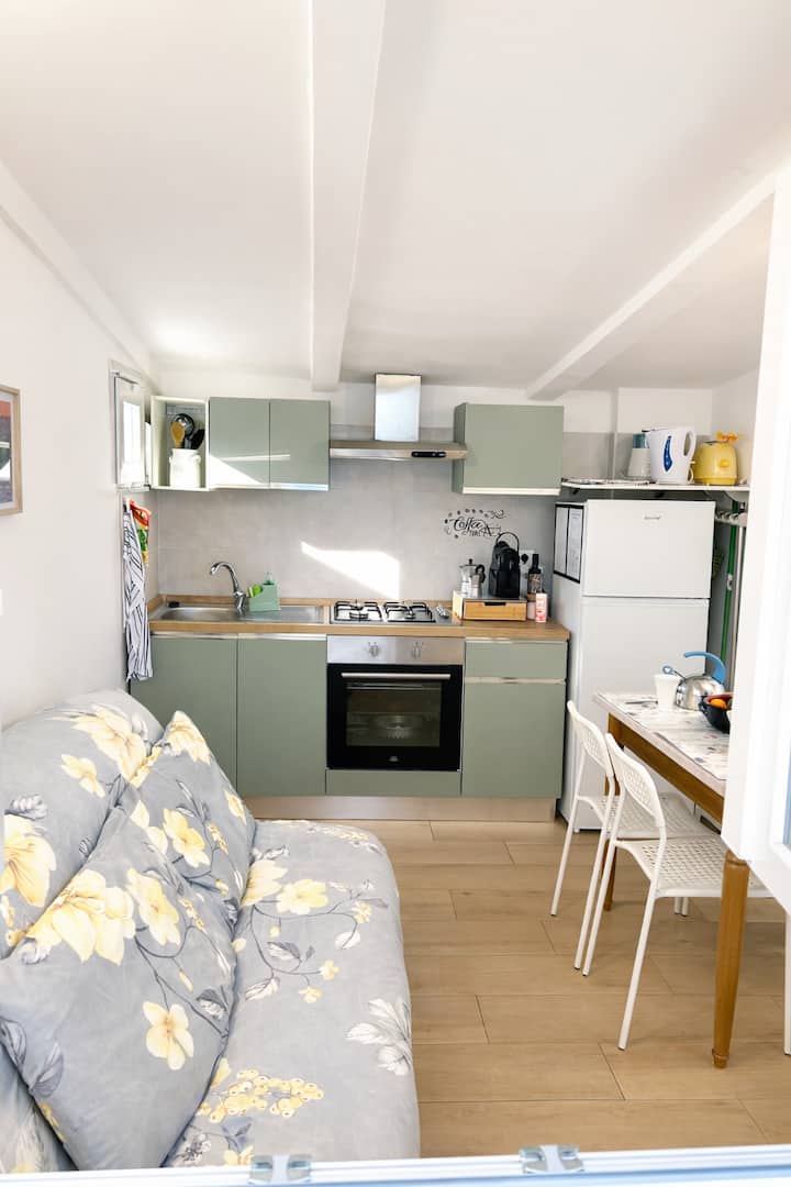 Relax E Tranquillità Al Mare Con Smart Tv E Wi-fi - Ceriale