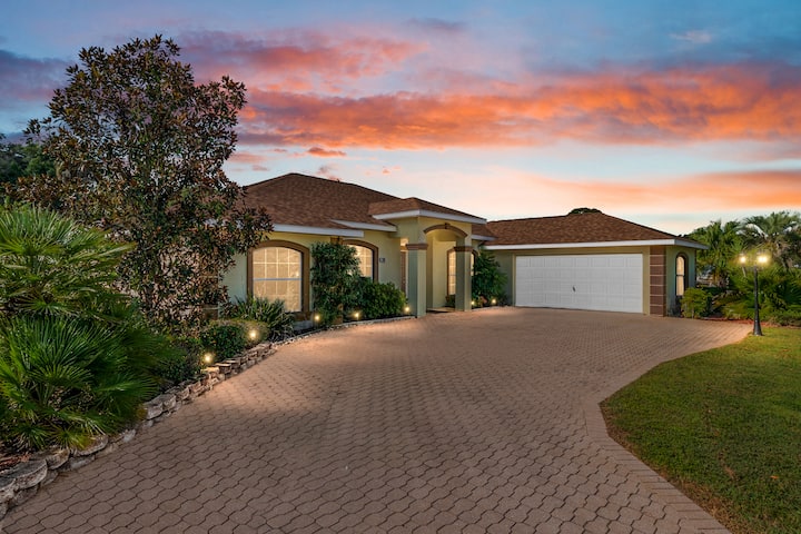 Villa Louise: Great Outdoor Area With Pool & Spa - Inverness, FL