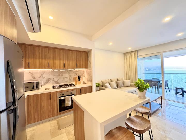 Ocean View Loft, Harbor 171 - Puerto Vallarta