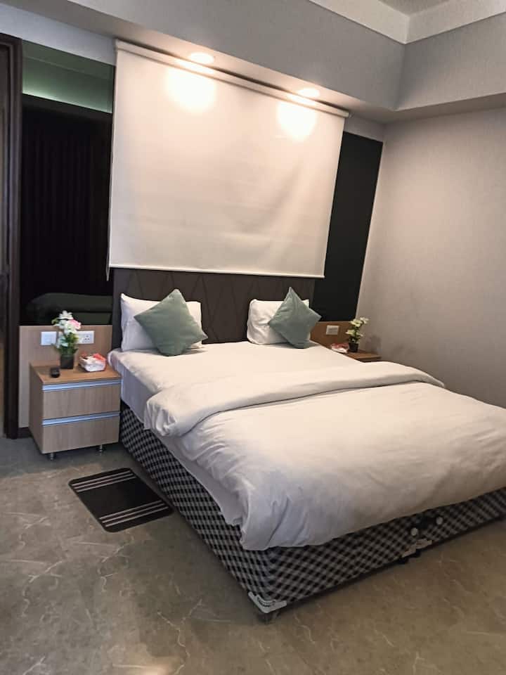 Luxury Studio 2bhk Gurugram - Manesar