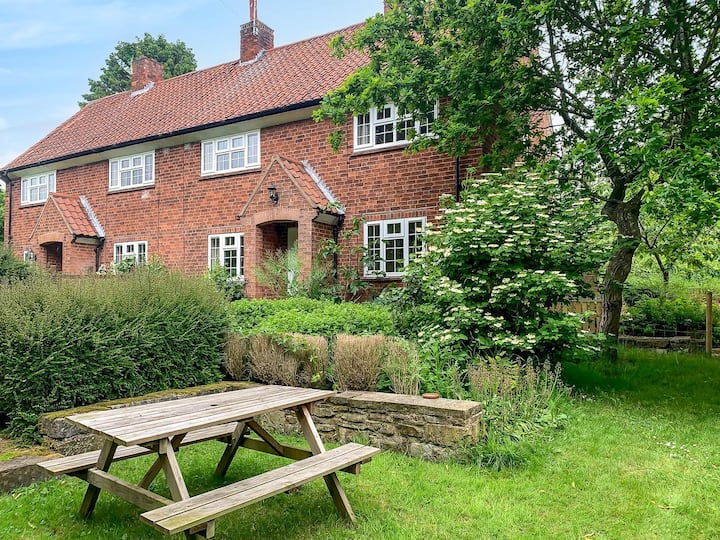 3 Bed In Southwell (Oc-a30602) - Southwell