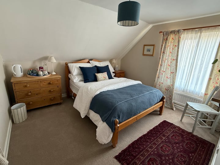 Two Double Rooms In Wickwar - Wiltshire