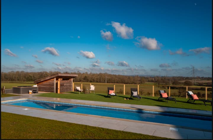 Gig Barn, The Mount Barns & Spa - Stourport-on-Severn