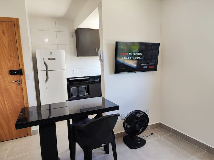 A304 Apto Novo, Completo E Bem Localizado - Goiânia