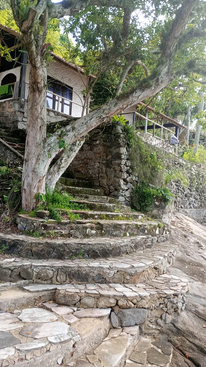 Bela Casa Na Ilha De Jaguanun Pra Quem Gosta Depaz - Mangaratiba