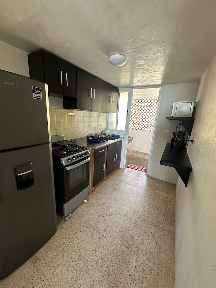 Departamento Amplio Y Céntrico Con 3 Habitaciones. - Xalapa