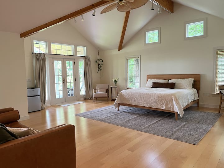 Private Suite With Jacuzzi And Fireplace - Pennsylvania