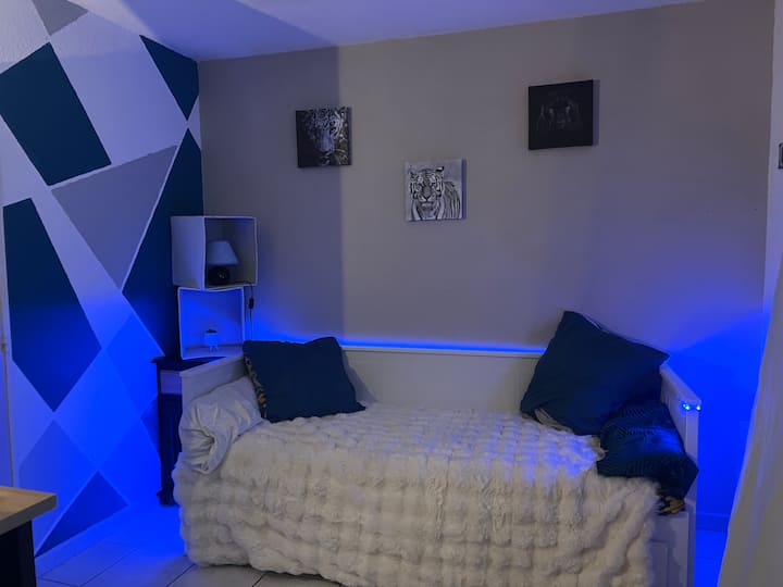 Studio Meublé - 1 à 2 Personnes - Digne-les-Bains