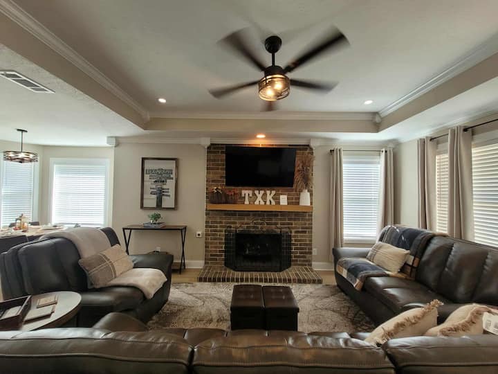 The Texarkana Baby - Urban Living In Historic Area - Texarkana, TX