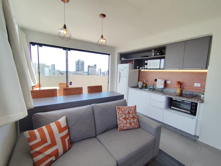 Ap Central Na Cobertura, Ao Lado Da Rua Xv #261 - Curitiba