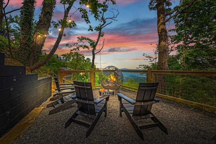 Updated Chalet~breathtaking Views Of Mt. Le Conte! - Gatlinburg, TN