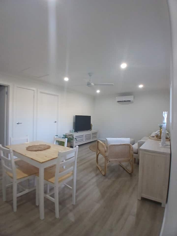 Modern Cottage - Central Coast