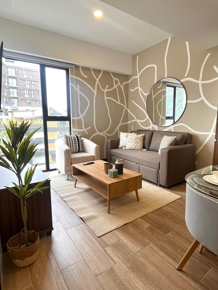 Nuevo Moderno Apartamento En Zona 10 - Guatemala