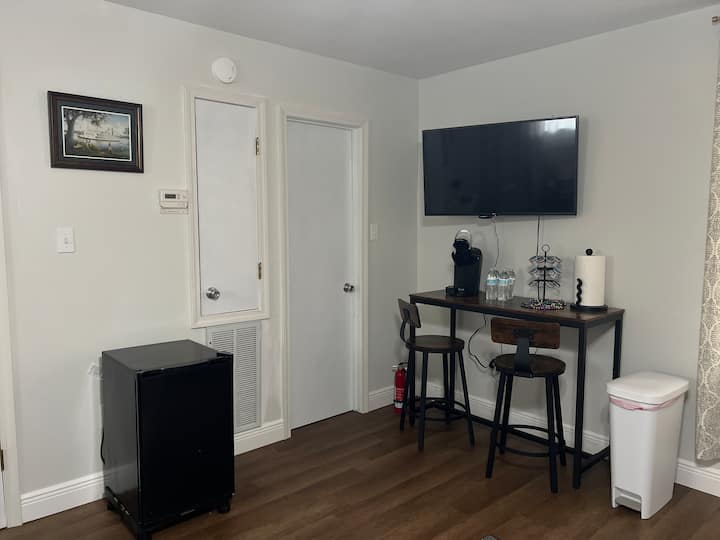 The Big Easy Suite - Metairie, LA
