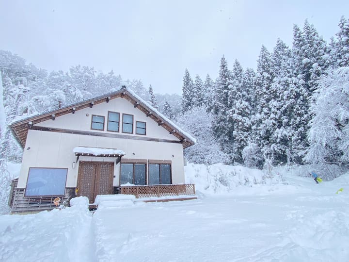 【1日1組】bbq・焚き火可能！/ 自然で遊べる宿/  Villa Minori - 三條市