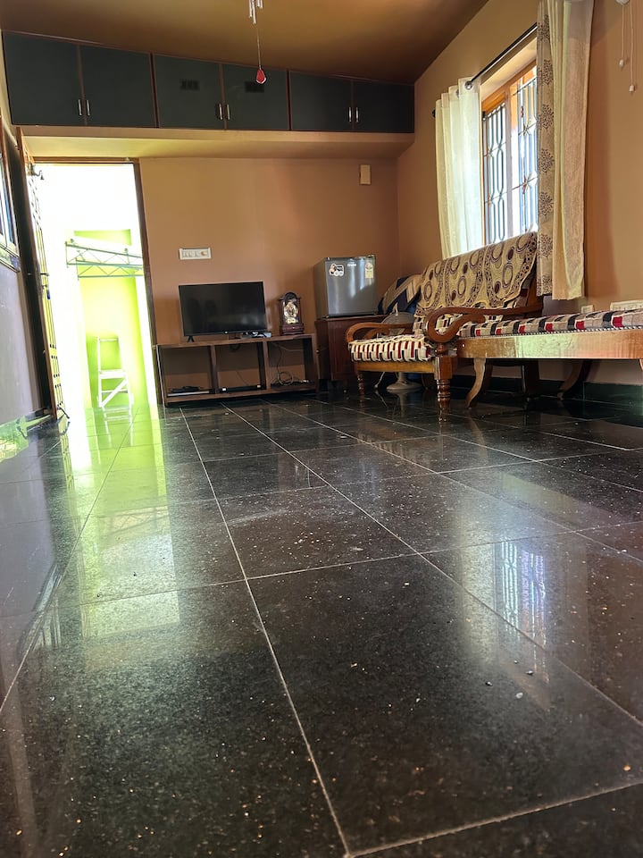 1bhk(ac) Stay For Married & Families At Tvm-kerala - Kerala