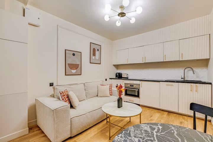 Un Superbe Appartement 1-ch à Opéra - Paris