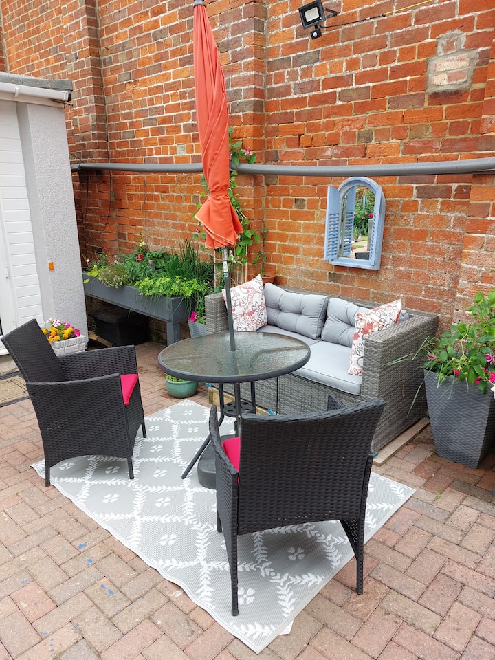 Garrage Converted Into Cosy Annex - Malmesbury