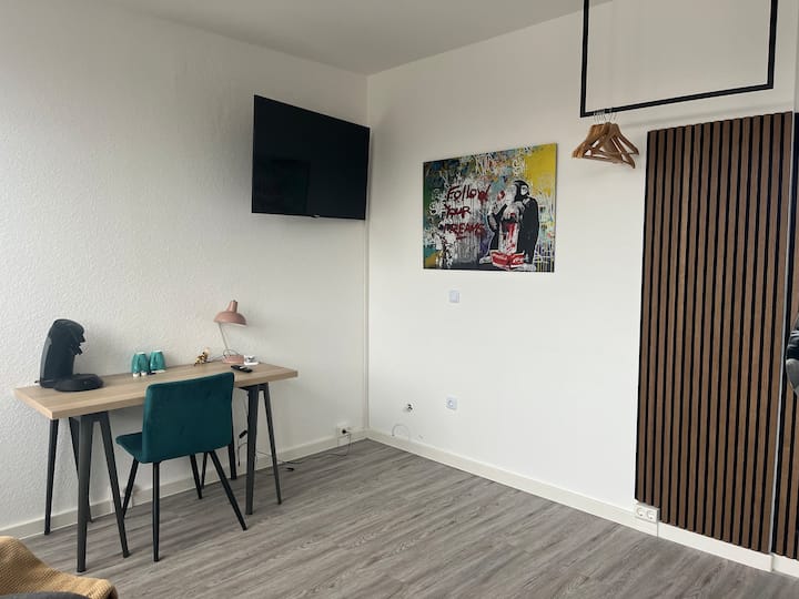 Modernes Hotelzimmer An Der Uni - Kassel