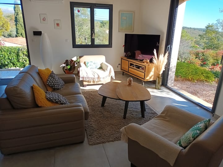 Chambre Privée Chez Brigitte Et Hervé - Montauroux