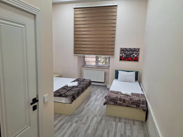 Alara Inn Hostel And Hotel Baku - Baku