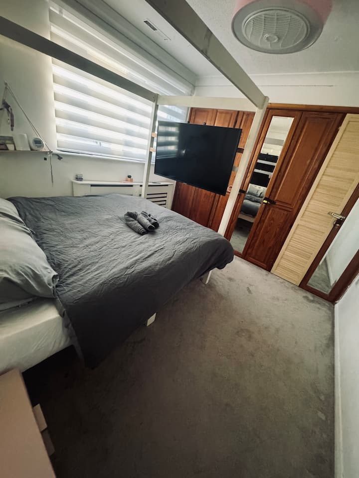 Double Room 3 Minute Drive From Luton Airport - Luton