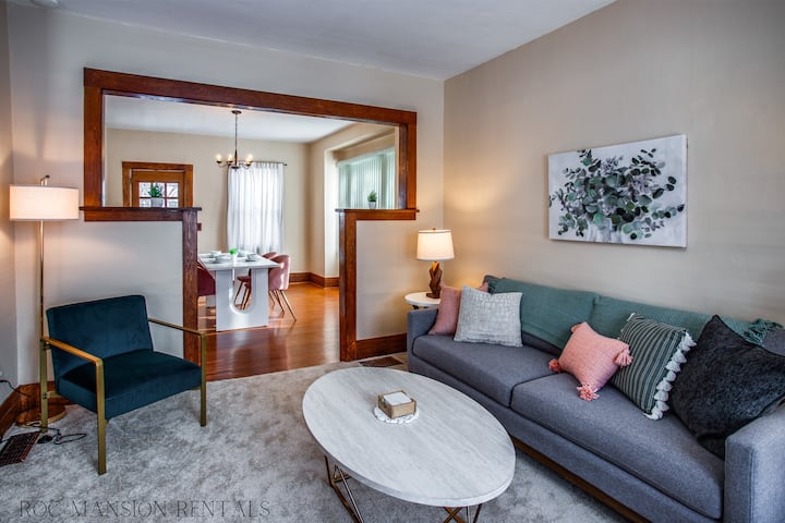 2br Home With Fenced-in Yard - Rochester, NY