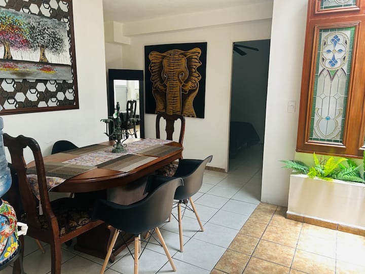 Departamento Av Chapultepec (Planta Baja) - Guadalajara