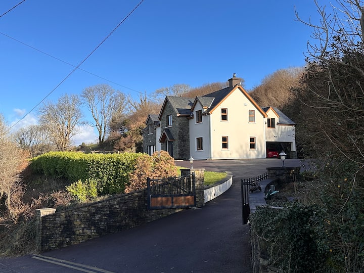 Beautiful Bantry House With Views - Bantry