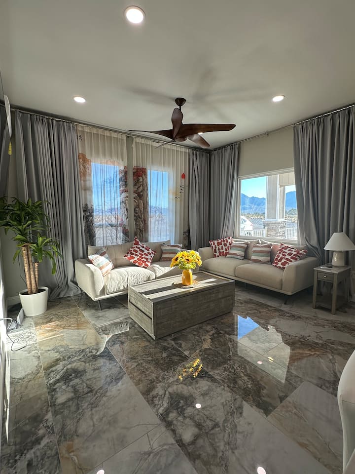 Lucky House（death Valley） - United States