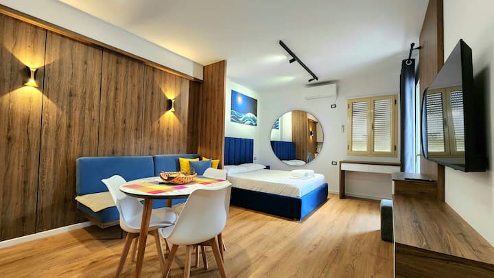 Avalona Holidays 3
* Free Parking On Site* - Wlora